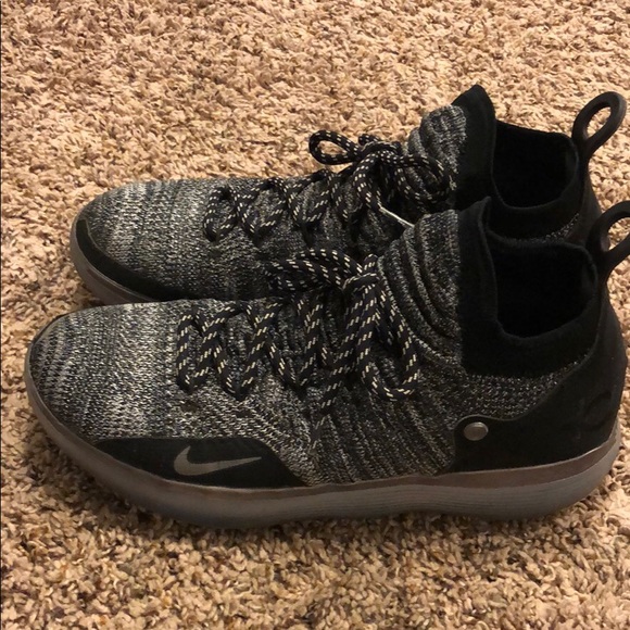 Nike | Shoes | Nike Kd 1 Mens Size 15 | Poshmark